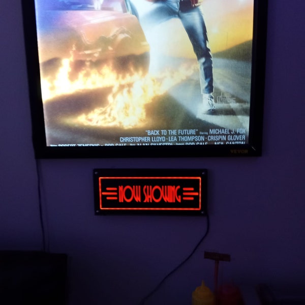 Now Showing Cinema Retro Light up Illuminated Sign Light Box | Cinema ...