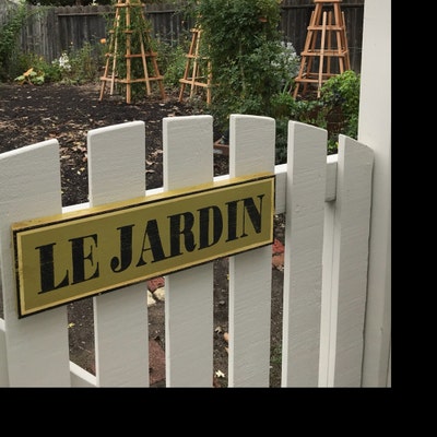 LE JARDIN Sign/hand Painted Sign/green Sign/french Garden Sign/vintage ...