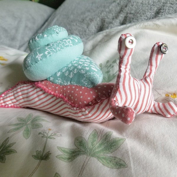 Jester - the Snail PDF Plush • Digital Download • Slug Soft Toy ...