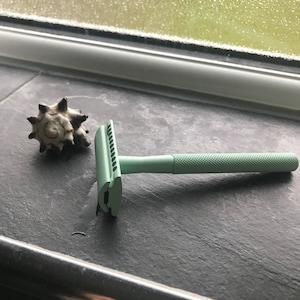 Double Edge Razors for Men & Women Unisex Shaving Kits Eco Friendly ...