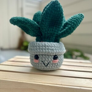 Potted Plant Friend PDF Crochet Pattern crochet Plant, Amigurumi Plant ...