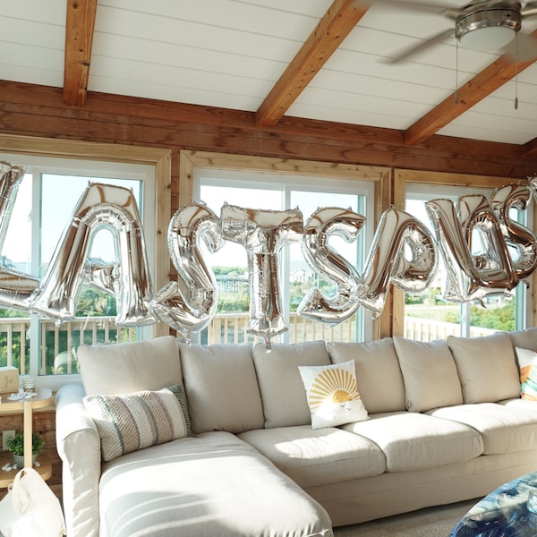 Last Splash Balloon Banner - Bachelorette Party Decor - Last Splash ...