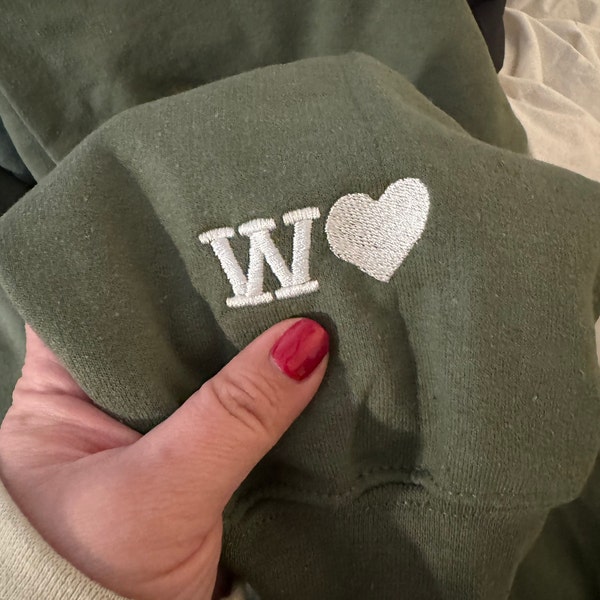 Custom Embroidered Initial Heart Sweatshirt | Personalized Couples ...