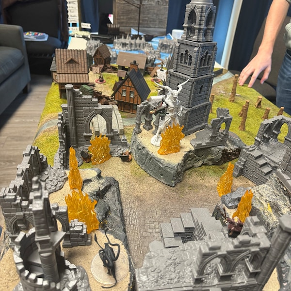 Science Fiction Miniatures Dragons Crest Ship Terrain by Dragon's Rest ...