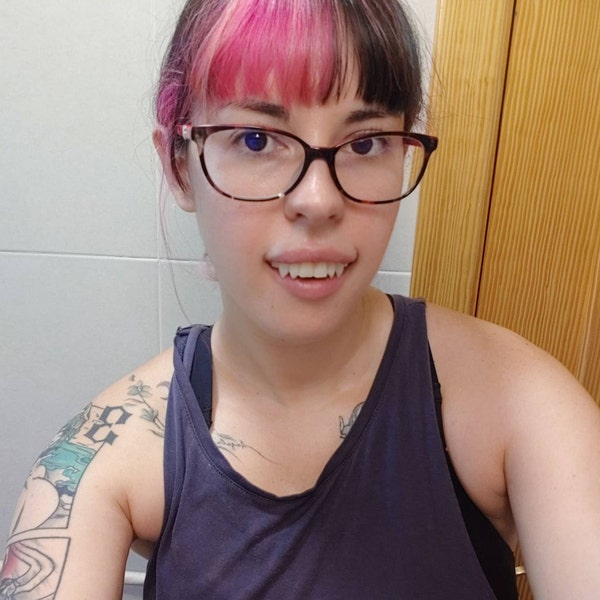 Realistic Double Fangs: Vampire Teeth for Horror Cosplay, Halloween ...