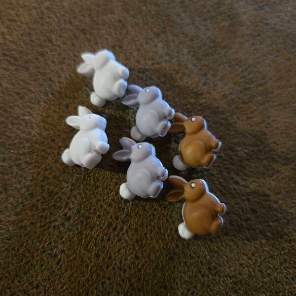 Tiny Sew Thru Carrot Buttons by Buttons Galore / Vegetable Craft ...