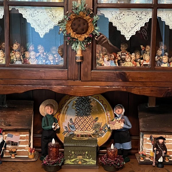 Primitive Rusty Pantry Can, Folk Art Crow Sunflower, Shelf Sitter ...