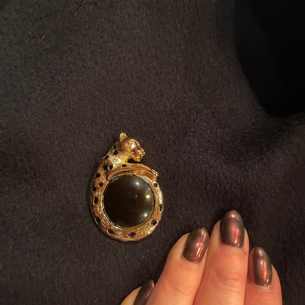 Vintage Heavy Duty Bulky Gold Metal Frog Closure / READ DESCRIPTION ...