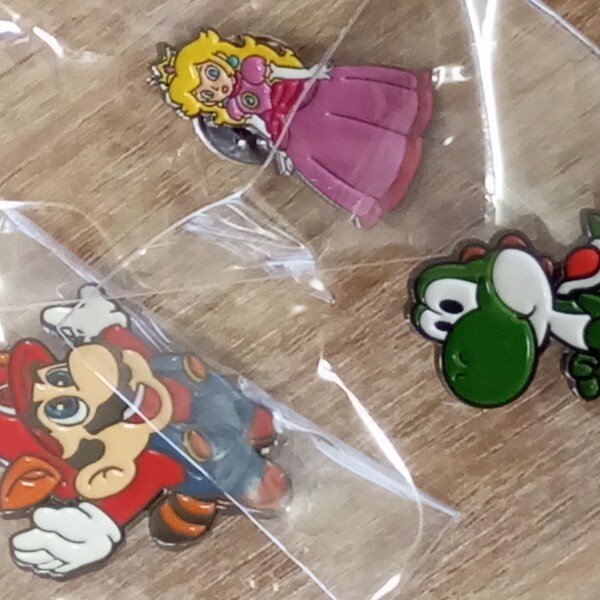 Super Mario Gaming Enamel Pins Anime Pin Set Video Game Enamel Pins Rpg ...