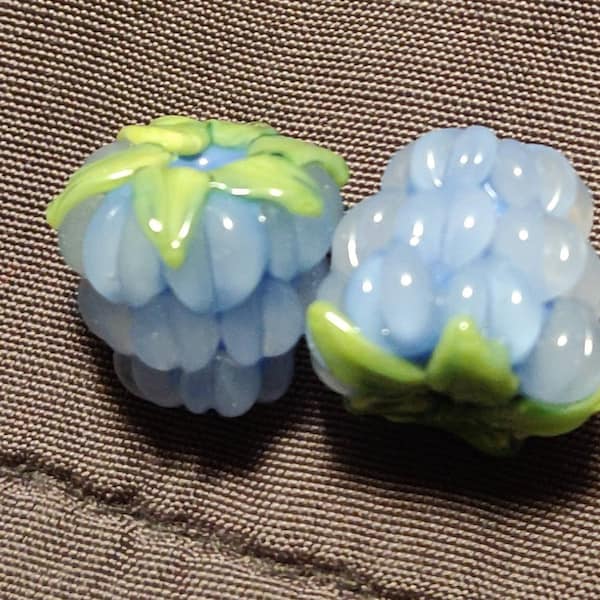 Periwinkle Blue Lampwork Raspberry, Glass Berries, Lampwork Berry Beads ...