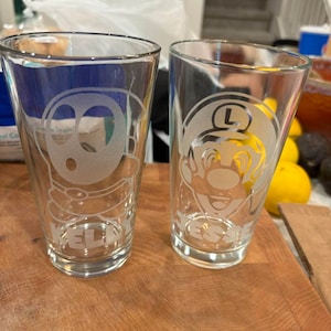 Mass Effect Spectre Pint Glass Spectre Engraved Beer Glass Mass Effect ...