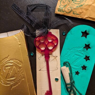 Return to Oz Mombi's Key and the Key to Oz - Etsy