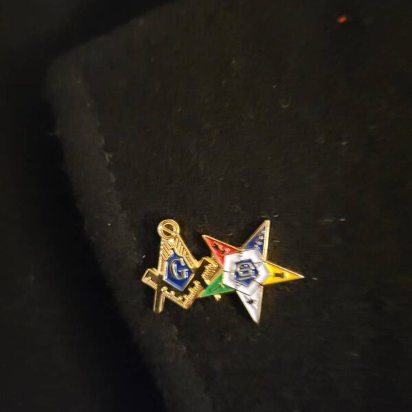 Master Mason Tracing Board Masonic Pin - Etsy