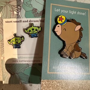 One in a Chameleon Pins, Tangled Pins, Pascal Pin, Rapunzel and Pascal ...
