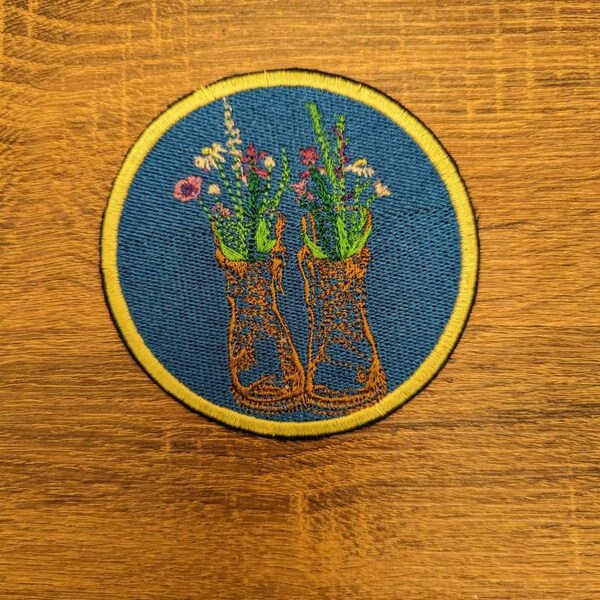 Wildflower Boots Machine Embroidery Design, Botanical Flower Shoes ...