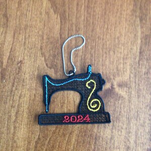 Luggage Tags in the Hoop Embroidery Design Pattern 4 Sizes Embroidery ...