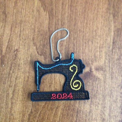 Luggage Tags in the Hoop Embroidery Design Pattern 4 Sizes Embroidery ...