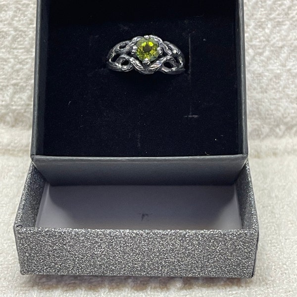 Elven Peridot Wedding Ring, Elven Engagement Ring, Dark Elven Silver ...