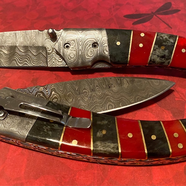 Damascus Folding Knife: Hand-carved Jesus Crucifixion Theme, Brass ...