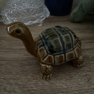 Ruby Red Sowerby Tricorn Glass Bowl Tyneside Vintage Mid - Etsy UK