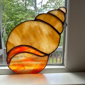 Wavy Flower Stained Glass Pattern Stained Glass Patterns Stained Glass ...