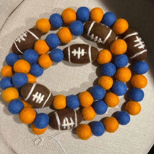 NCAA, NFL, High School Custom Colored Football Felt Ball Garland ...