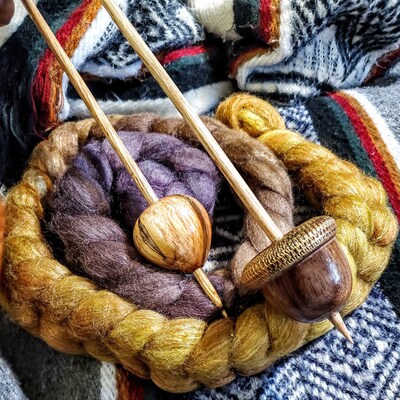 Medieval Style Drop Spindle for Spinning Wool in Soft Maple - Etsy