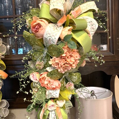 Round Top Collection Pretty Pastel Packages Set of 2 - Etsy