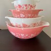 Set of 3 Pyrex Mixing and Cinderella Bowl Display Stands | Vintage Bowl ...
