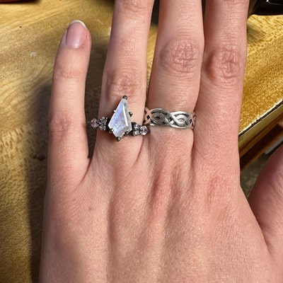 Feather Flute Ring, Krishna Flute Ring, 18K Gold Plated, Enamel Ring ...