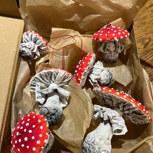 Large Human Brain Ornament, Anatomy Art Model Textile Sculpture ...