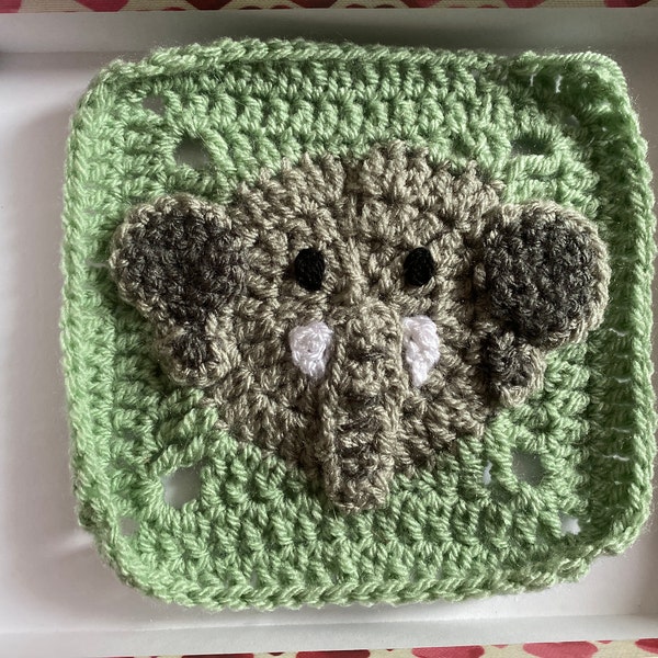 Crochet Tiger Square Pattern // Tiger Granny Square Motif // Crochet ...