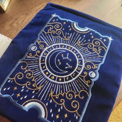 La Lune Book Sleeve - Etsy