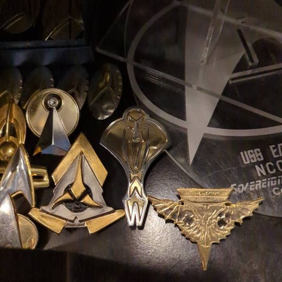 Movie Era Commander Rank Pins set of 2 - Etsy