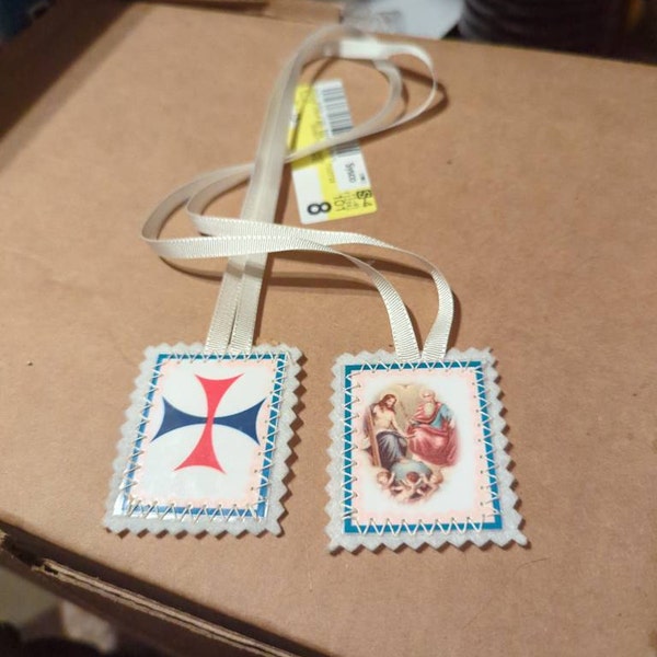 LA SANTISIMA TRINIDAD . Escapularios - Etsy España