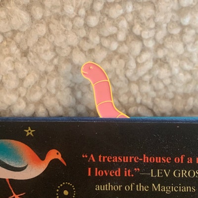 Golden Letter R Enamel Pin Alphabet Lapel Pin Gold Letter Pin Initial ...