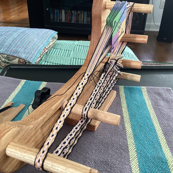 Loom-the Lute - Card Tablet Small Travel Sized Weaving Loom-makes 5 ...