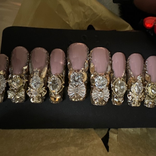 Encapsulated Flower Press on Nails , Size Small, Length 3XL, Ready to ...