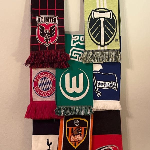 Sport Scarfs Display Rack- Football Soccer Scarves Display Holder ...