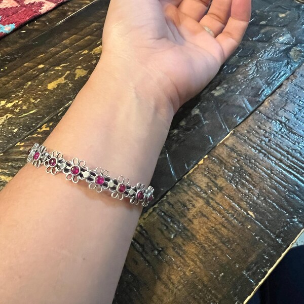 925 Sterling Silver Adya Infinity Knot Gold Plated Hand Mangalsutra ...