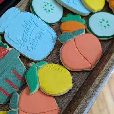 Beet or Radish Cookie Cutter - Etsy