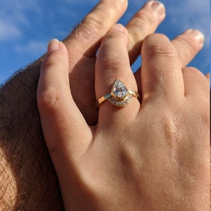 Unique Pear Shaped Engagement Ring With Nesting Wedding Band | Etsy