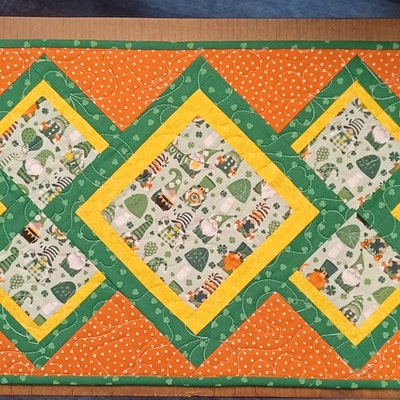 Francis Table Runner PDF PATTERN upgrade to Video Tutorial Available - Etsy