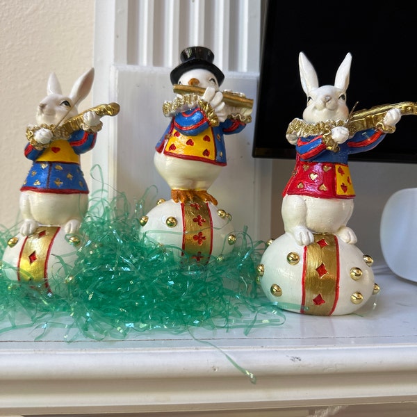White Rabbit, Alice in Wonderland White Rabbit, Easter Rabbit, Hand ...