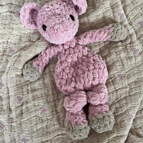 MINI Pia Pig Knotted Lovey — Crochet Pig PATTERN - Etsy