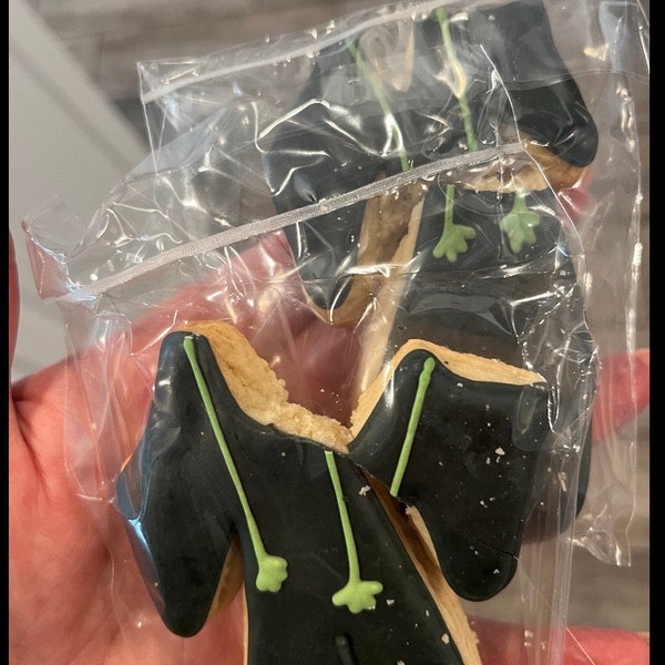 12 Graduation Floral Cookies, Prom Cookies, Senior Sugar Cookies, Class ...