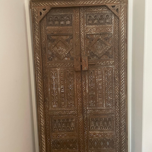 Antique Old Riad Wrought Iron Filigree Art Window, Moorish Architecture ...