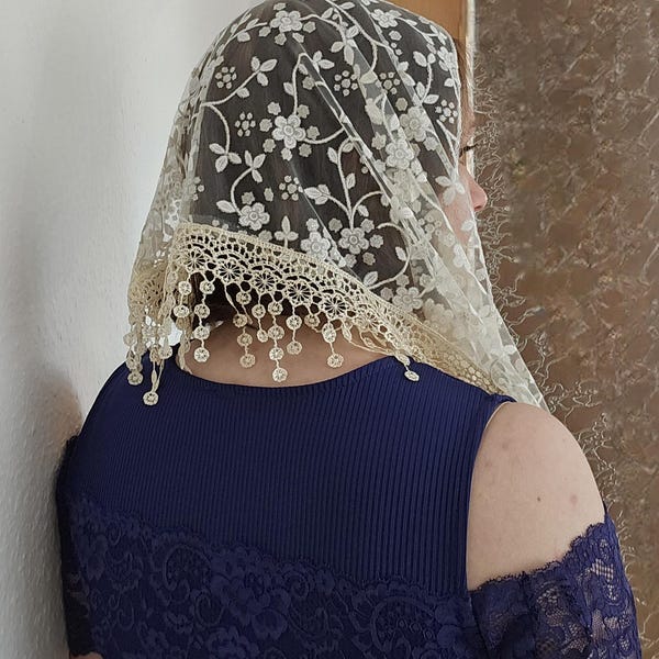 St. Bernadette Shawl Style Traditional Mantilla Chapel Veil for Latin ...