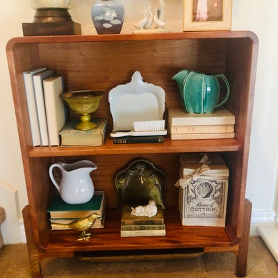 Flynn Vinyl Console - Etsy