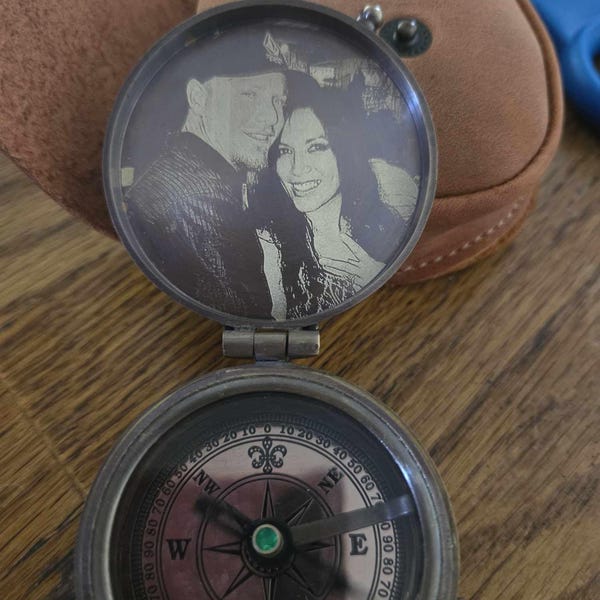 Nordic Compass, Viking Vegvisir Engraved Compass, Unique Gifts for Men ...